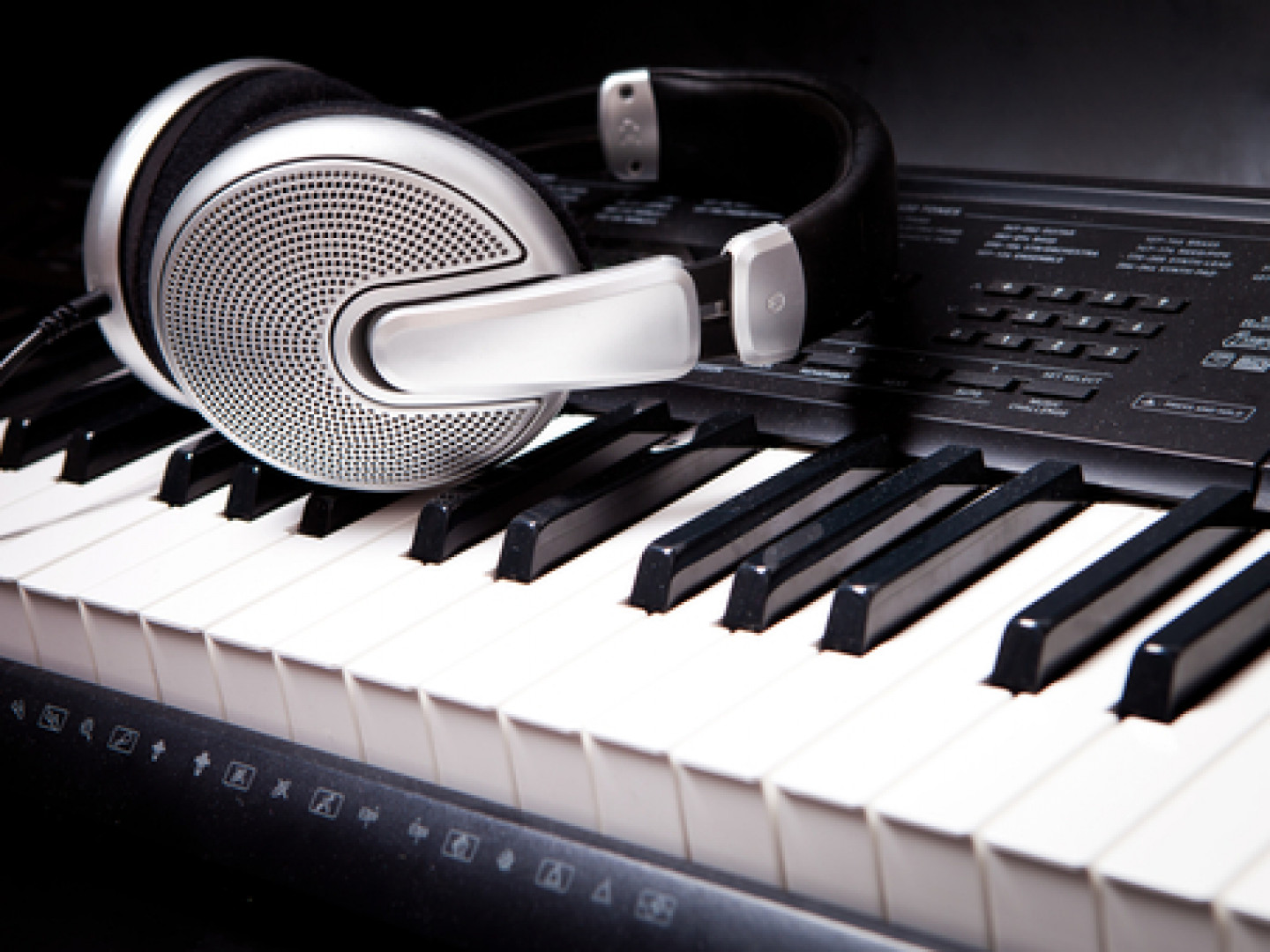 Keyboards | Music City